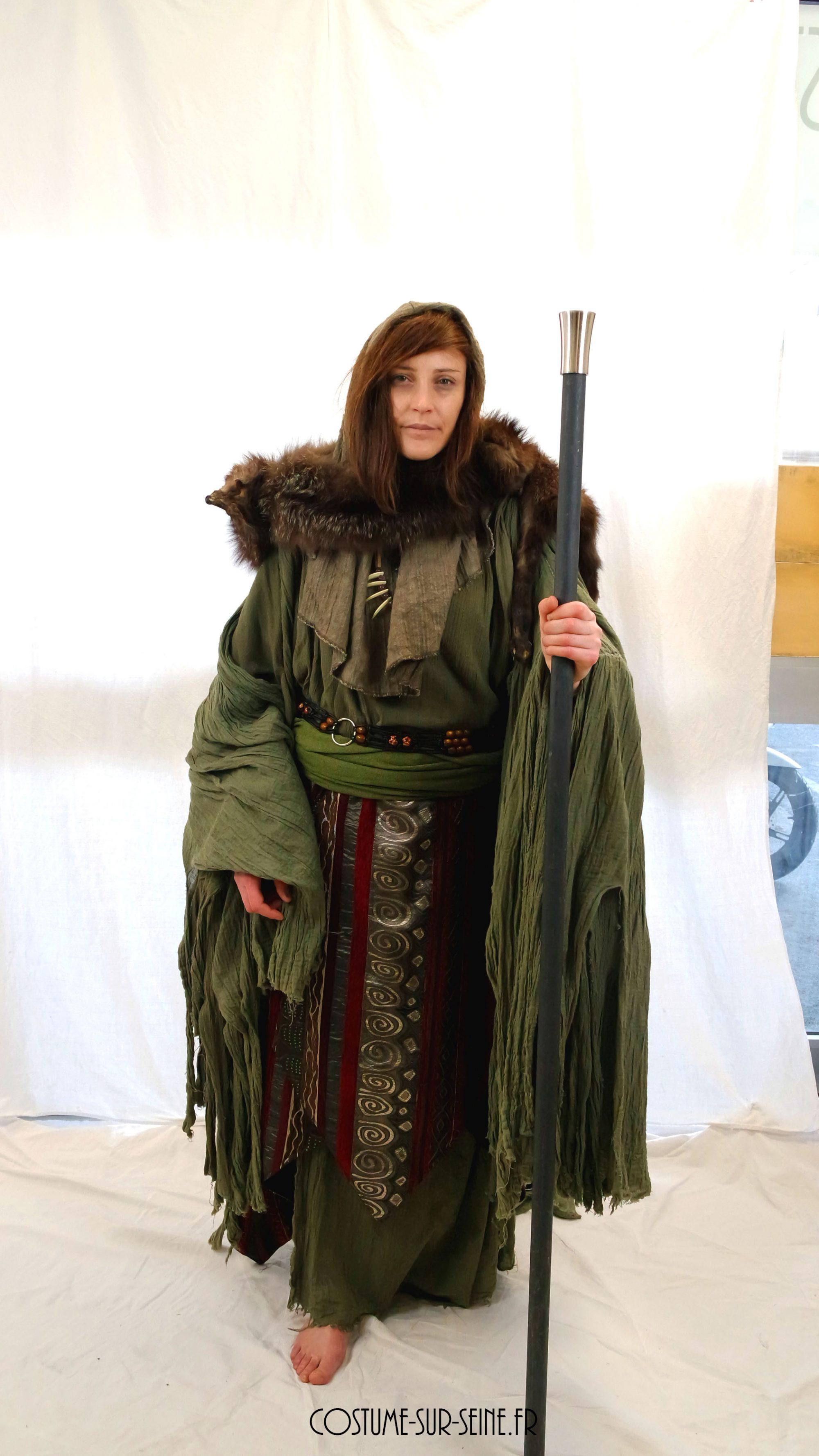 Tunique de Sorcière à manches lacérés - costume sur seine